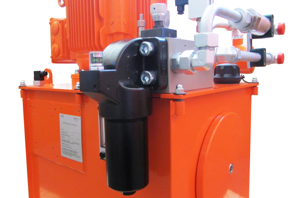 Pump units for centrifuges – powerful drive solutions - Viscotherm AG
